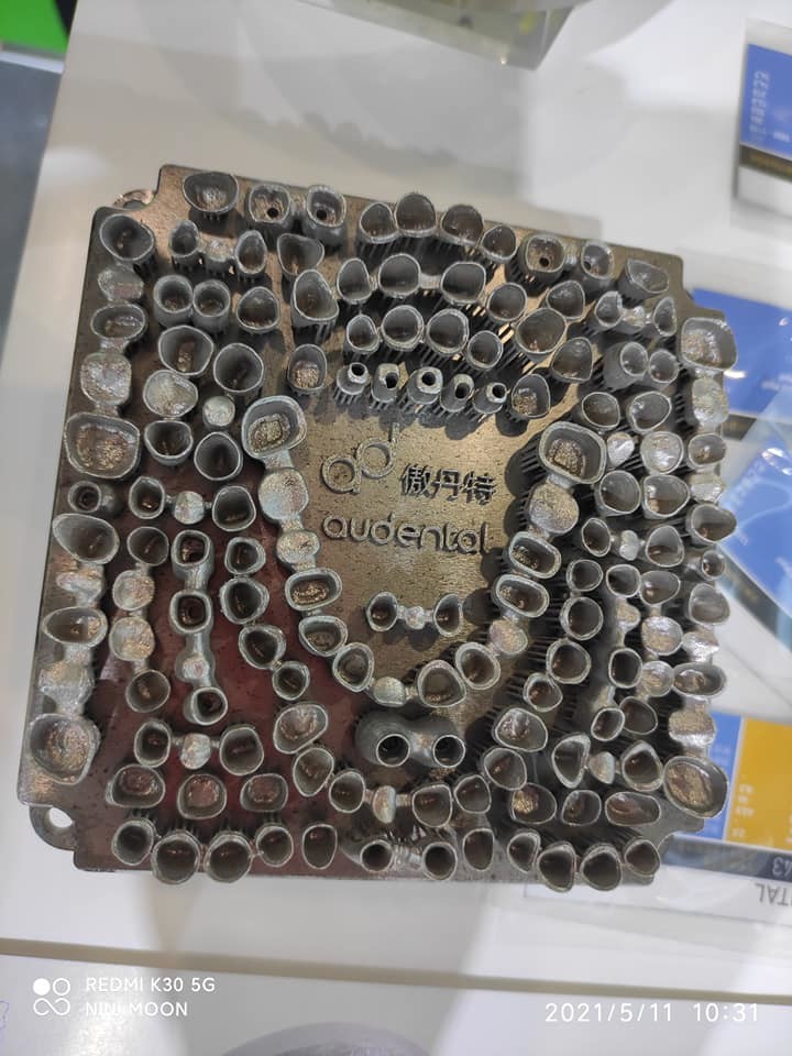 SLM Metal 3D Printer Cobalt Powder Dental 3D Printer SLM-2 TUV